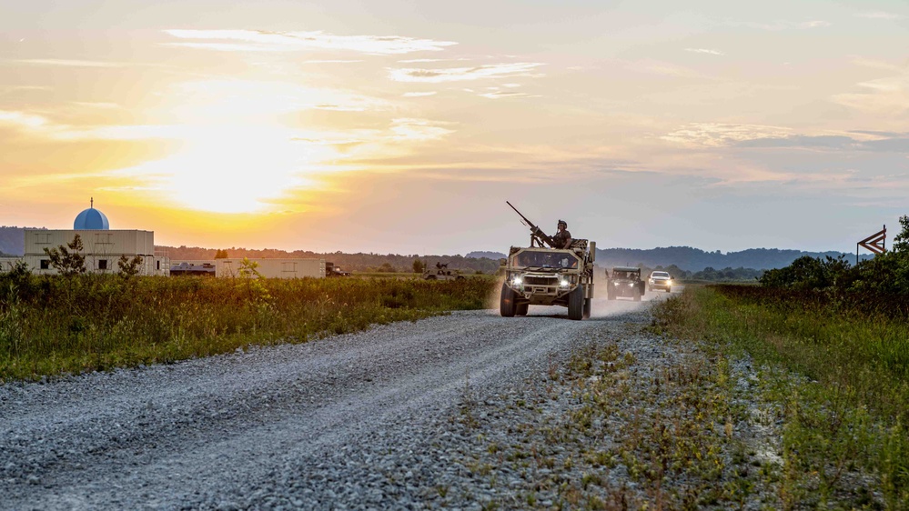 DVIDS - Images - USASOC utilizes new Digital Air Ground Integration ...