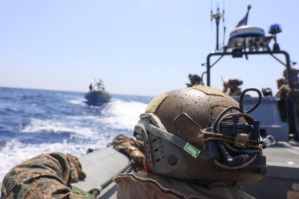 DVIDS - Images - BLT 1/8, 24th MEU (SOC) Small Boat Operations from USS ...