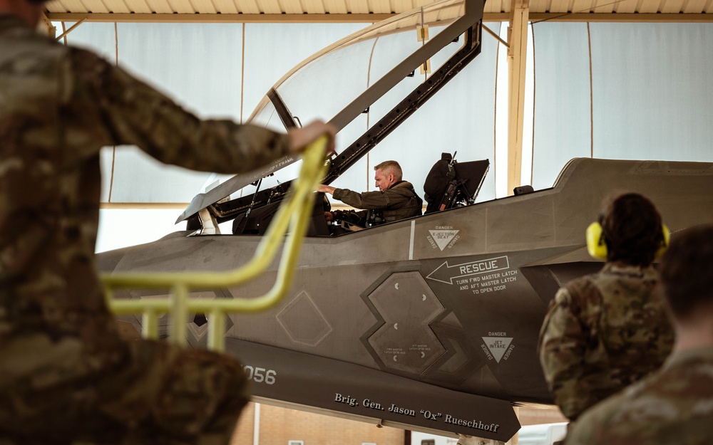 DVIDS - Images - 56th FW commander's fini flight ends with a splash ...