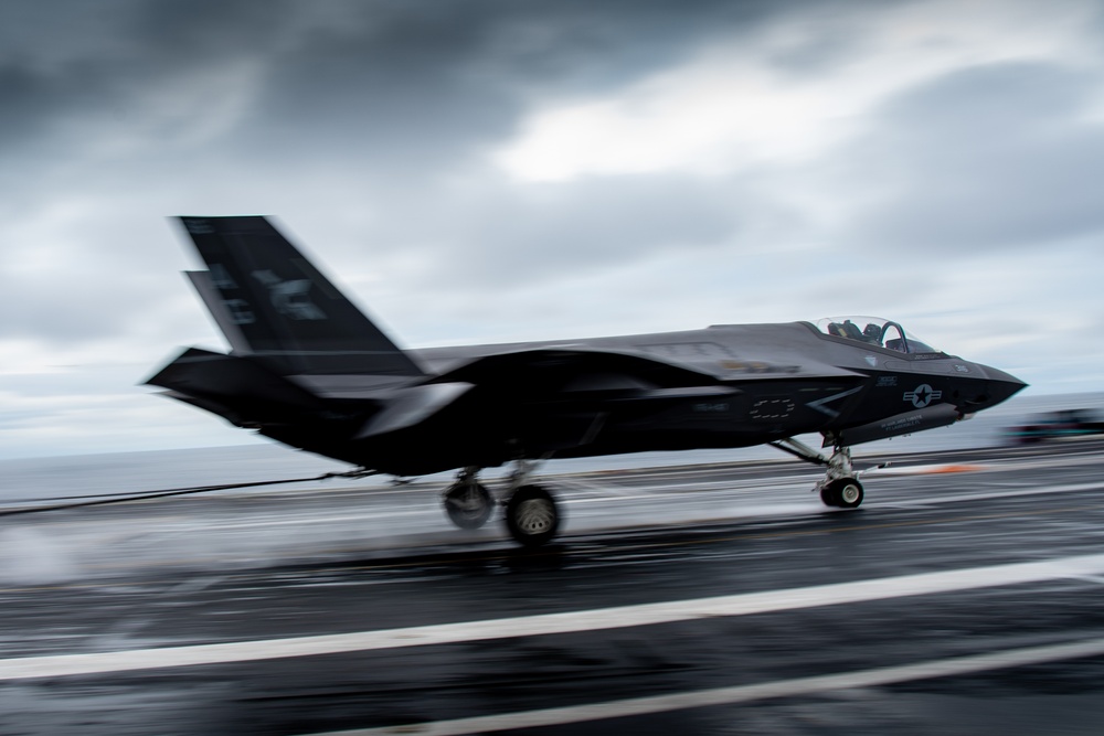 DVIDS - Images - George Washington Conducts Flight Operations [Image 1 ...