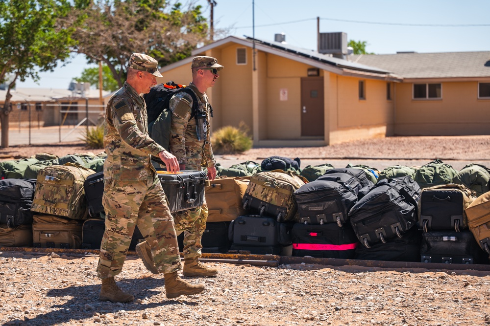 DVIDS - Images - 169th Field Artillery Brigade deploys overseas [Image ...