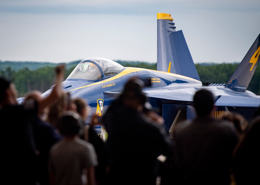 DVIDS - Images - The Navy Flight Demonstration Squadron, the Blue ...