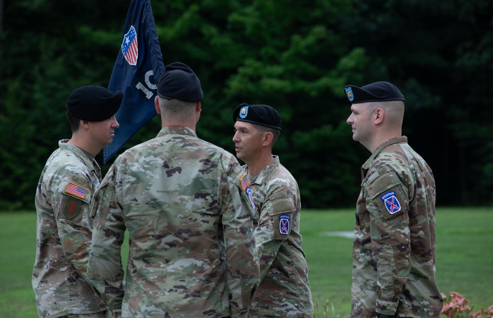 DVIDS - Images - 10th Mtn Div Band Relinquishment of Command and Change ...
