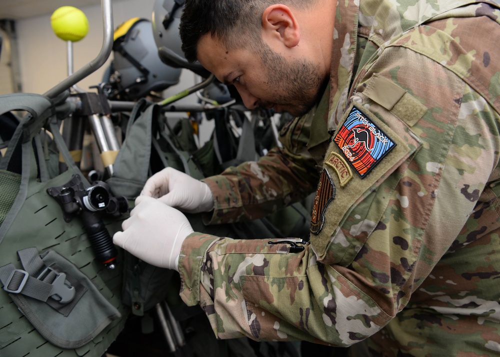 DVIDS - Images - USAF F-22A Raptor pilots take to the skies for large ...