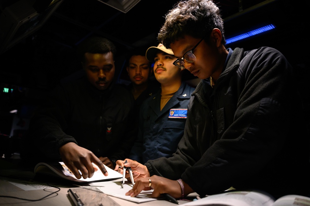DVIDS - Images - CIC aboard USS Gridley (DDG 101) during RIMPAC 2024 ...