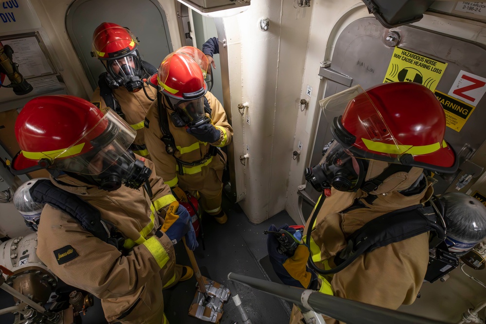DVIDS - Images - Spruance Sailors conduct firefighting drills [Image 4 ...