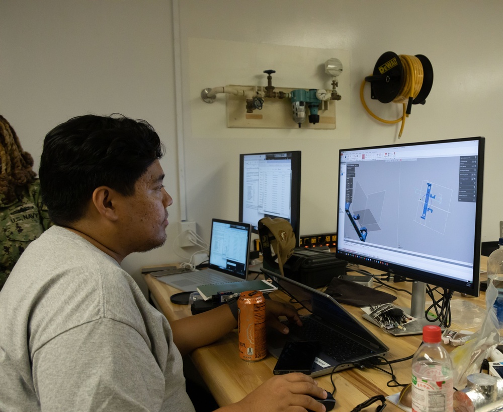 DVIDS - Images - Additive Manufacturing revolutionizes the Marine Corps ...