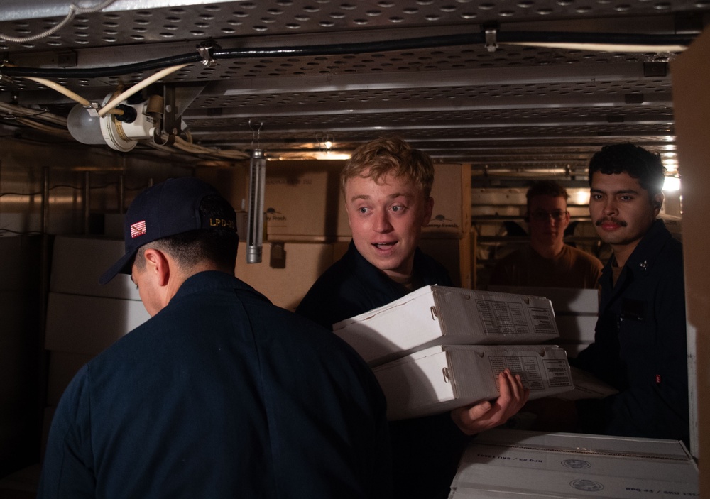 DVIDS - Images - Working Party [Image 3 of 4]