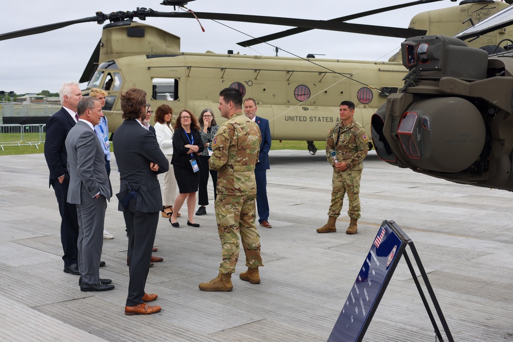 DVIDS - Images - 12th Combat Aviation Brigade Soldiers Showcase ...