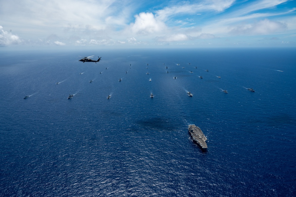 DVIDS - Images - Multinational ships sail in formation during RIMPAC ...