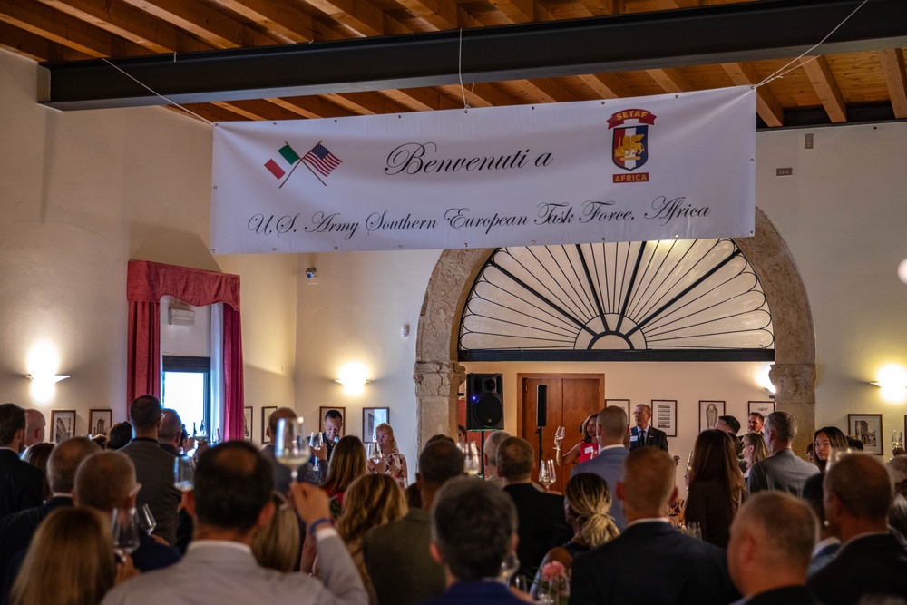 DVIDS - Images - Maj. Gen. Andrew C. Gainey meets with Vicenza ...