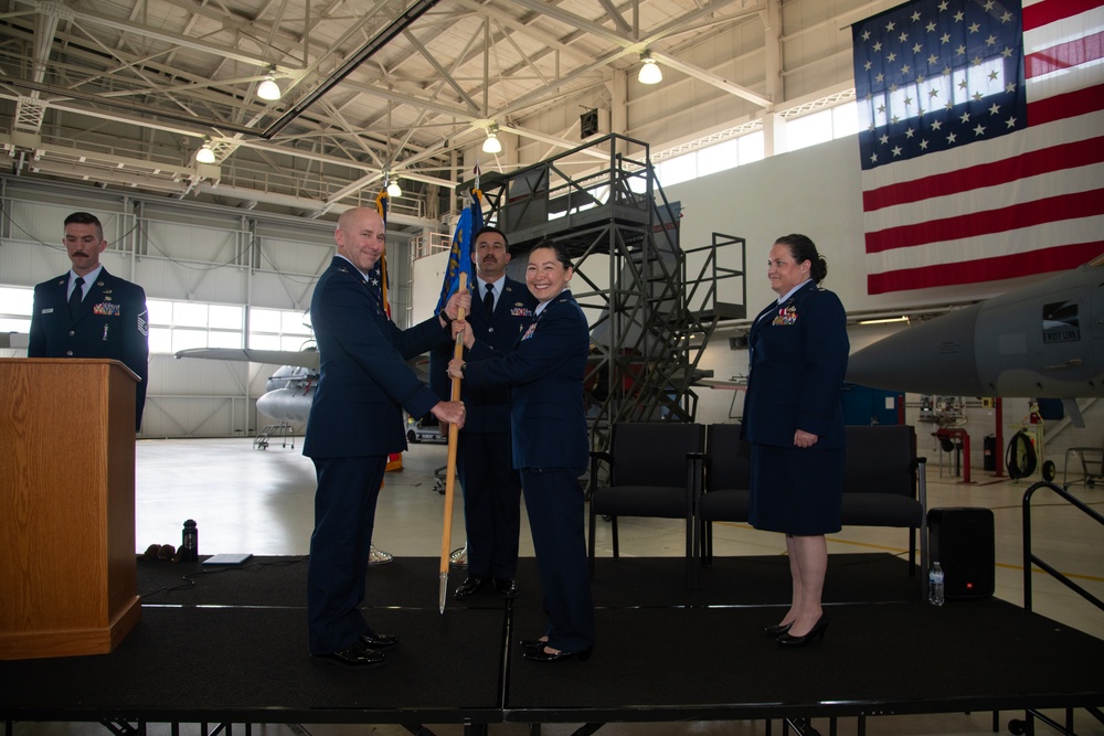 DVIDS - Images - 142nd MXS Welcomes New Commander [Image 2 of 4]