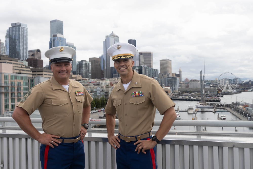 DVIDS - Images - U.S. Marine leaders attend parade of ships during ...