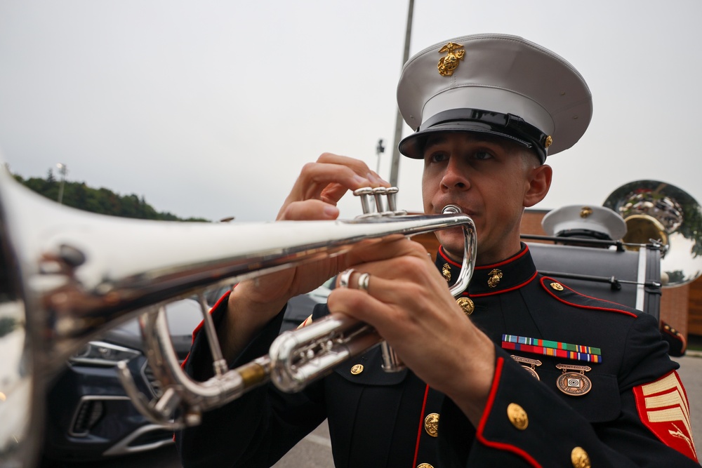 DVIDS - Images - The 2nd Marine Aircraft Wing (MAW) Band performs at ...