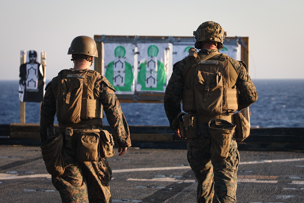 DVIDS - Images - CLB 24, 24th MEU (SOC) Small Arms Qualifications ...