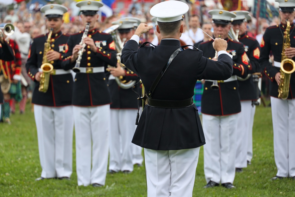 DVIDS - Images - The 2nd Marine Aircraft Wing (MAW) Band performs at ...