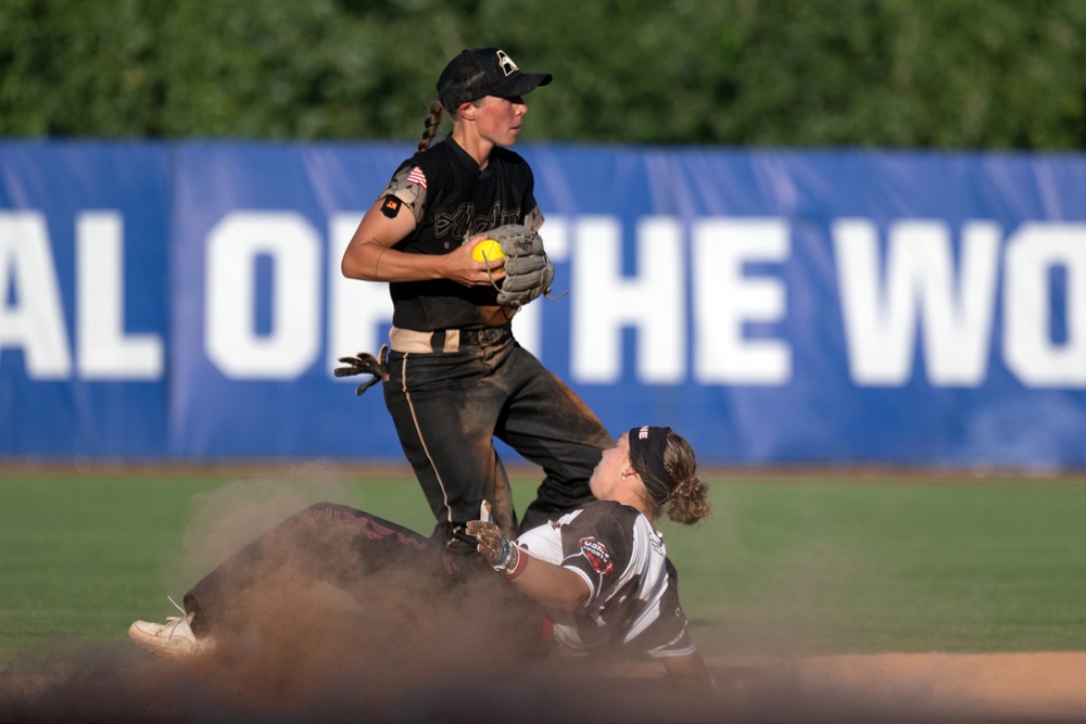 DVIDS - Images - 2024 Armed Forces Men’s and Women’s Softball ...