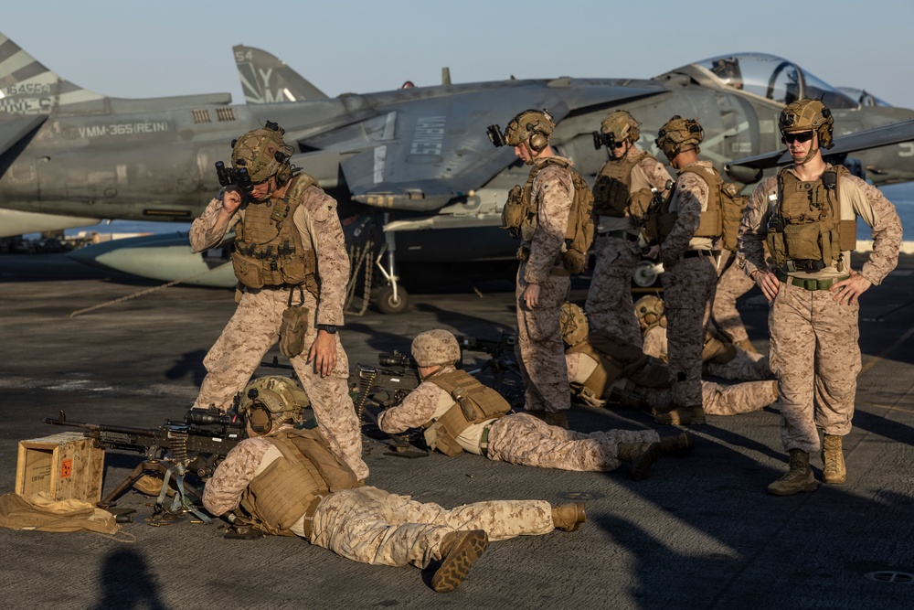 DVIDS - Images - BLT 1/8, 24th MEU (SOC) M240B Zero Range [Image 1 of 7]