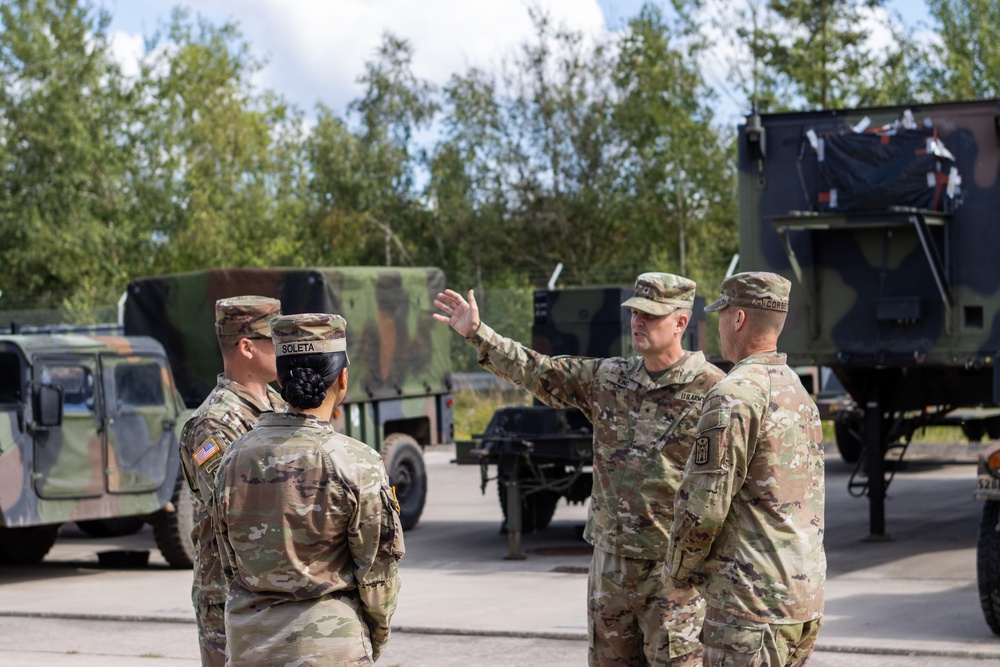 DVIDS - Images - 10th AAMDC Commanding General visits Air Defenders in ...