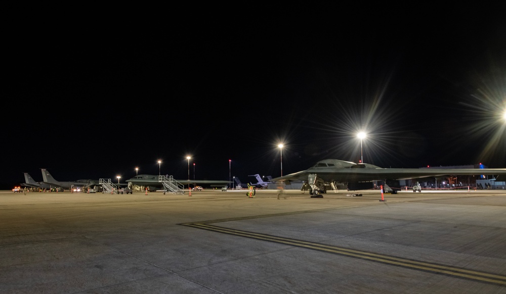 DVIDS - Images - B-2 Spirit arrives for BTF deployment to RAAF Base ...