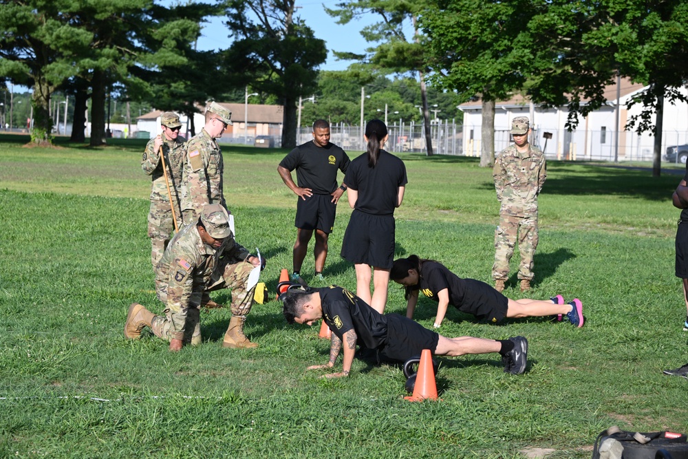 DVIDS - Images - Joint Base McGuire-Dix-Lakehurst – 479th Chemical Battalion -Physical Fitness ...