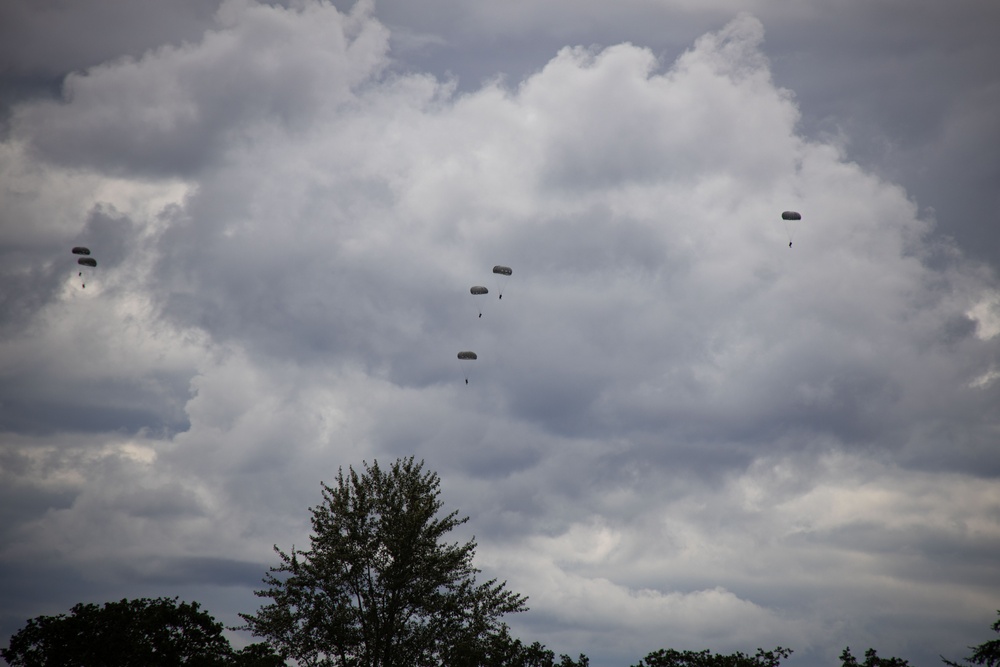 DVIDS - Images - VMGR-153 trains during flight operations in Washington ...