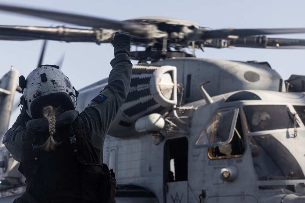 DVIDS - Images - 24th MEU (SOC) Marines Conduct HST Aboard USS New York ...