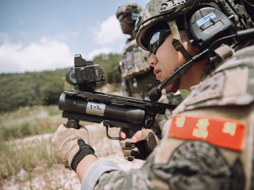 DVIDS - Images - ROK, 15th MEU Recon Marines Conduct Live-Fire Ranges ...