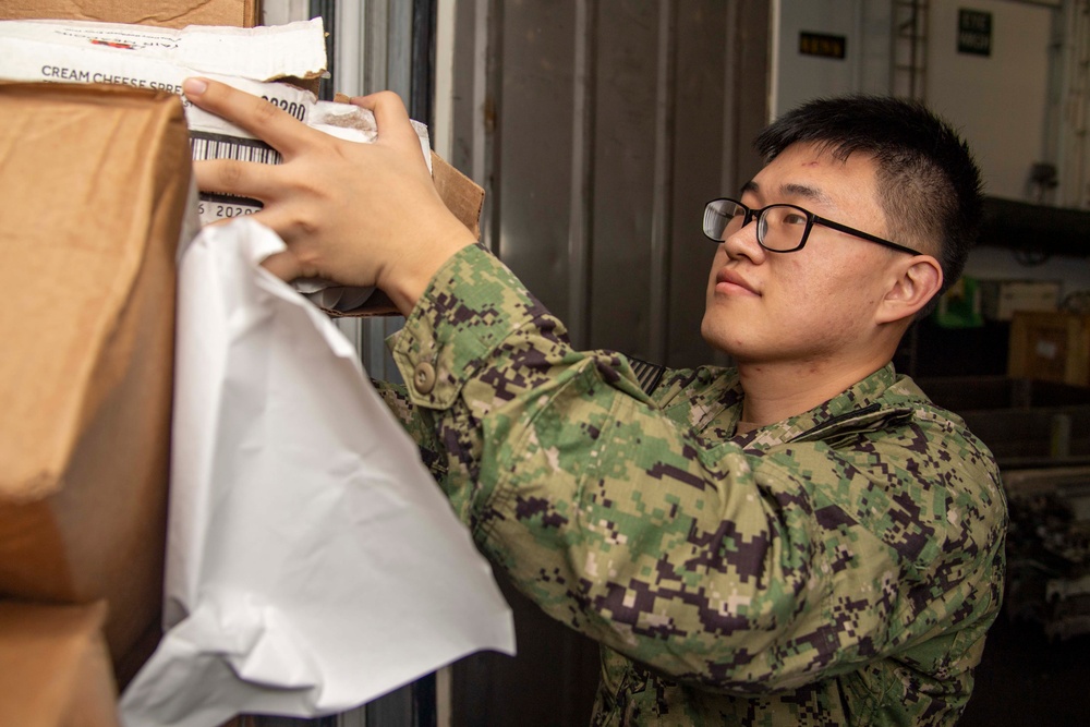 DVIDS - Images - Daily Operations aboard USS Carl Vinson [Image 2 of 3]