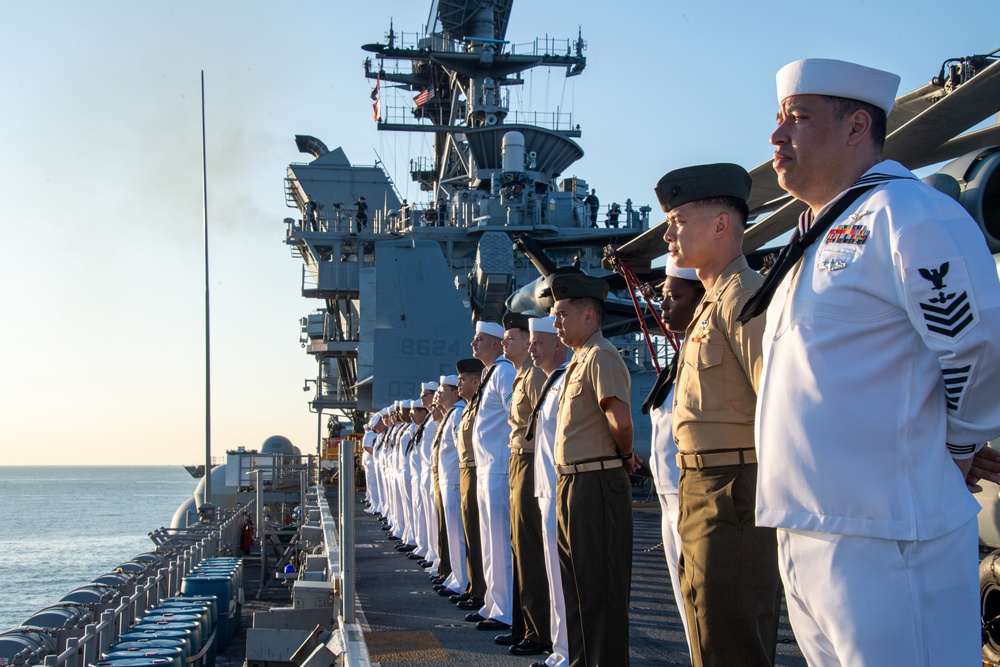 DVIDS - Images - USS America (LHA 6) Arrives in Busan [Image 2 of 5]