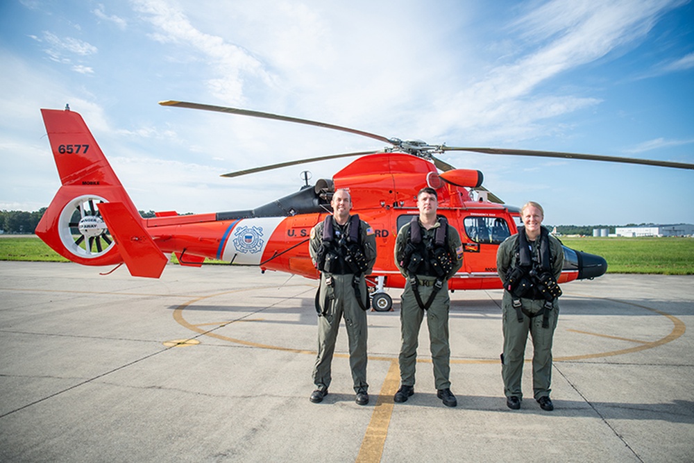 DVIDS - Images - Coast Guard Completes Final MH-65E Upgrade at Aviation ... DVIDS - Images - Coast Guard Completes Final MH-65E Upgrade at Aviation ...