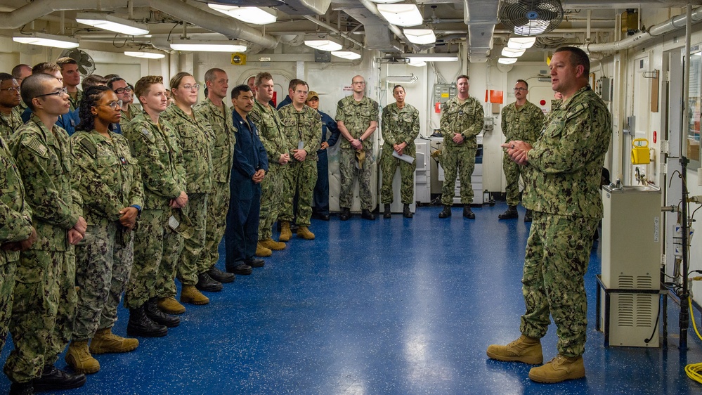 DVIDS - Images - Submarine Force Reserve Component Expeditionary ...