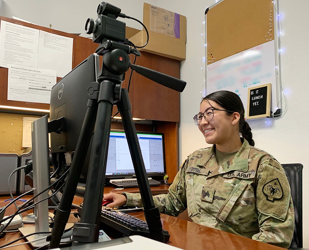 DVIDS - News - NEW CARSON CITY DEERS ENROLLMENT STATION GIVES SERVICE ...