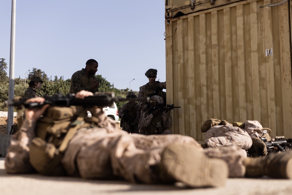 DVIDS - Images - 24th MEU (SOC) Marines Conduct MOUT Training at NSA ...