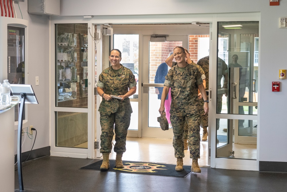 DVIDS - Images - Lt. Gen. Shea Visits 2nd MLG Human Performance Center ...