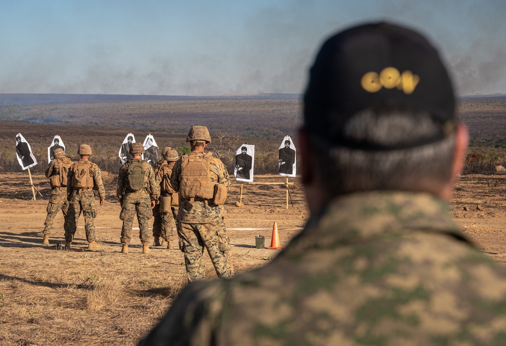 DVIDS - Images - U.S. and Brazilian Marines conduct live-fire range ...