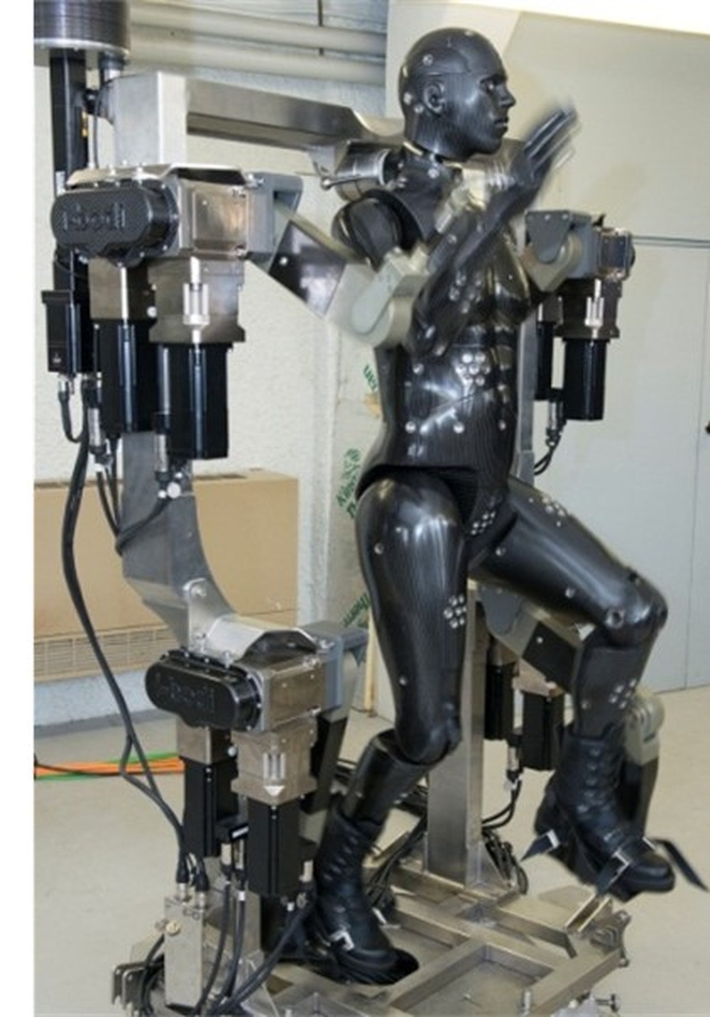 DVIDS - Images - Porton Man Robot [Image 4 of 4]