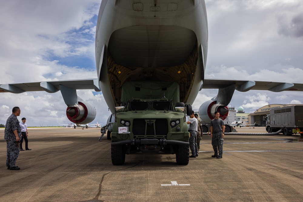 DVIDS - Images - 3/12 Marines and JSDF Kawasaki C-2 Load Test [Image 7 ...