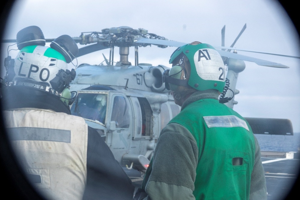 DVIDS - Images - USS Santa Barbara (LCS 32) Sailors Prepare to Conduct ...