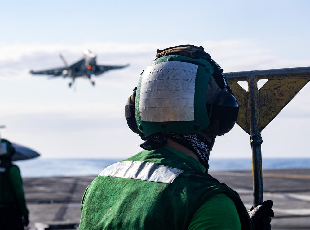 DVIDS - Images - Truman's Deployment [Image 5 of 10]