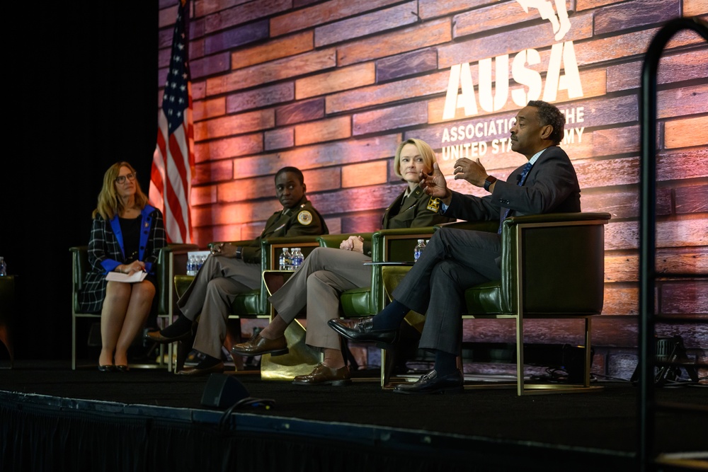 DVIDS - Images - AUSA 2024 Warfighter and Family Forum: Transforming ...
