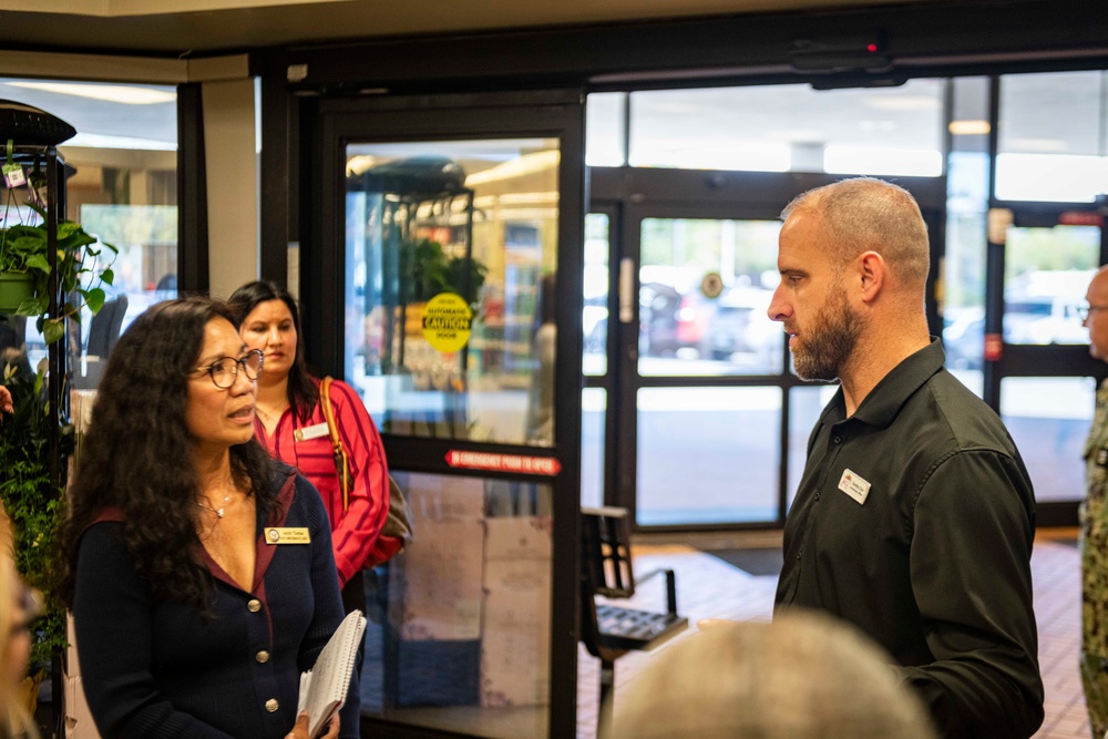 DVIDS - Images - Navy Ombudsman-at-Large Visits NSGL, RTC [Image 8 of 10]