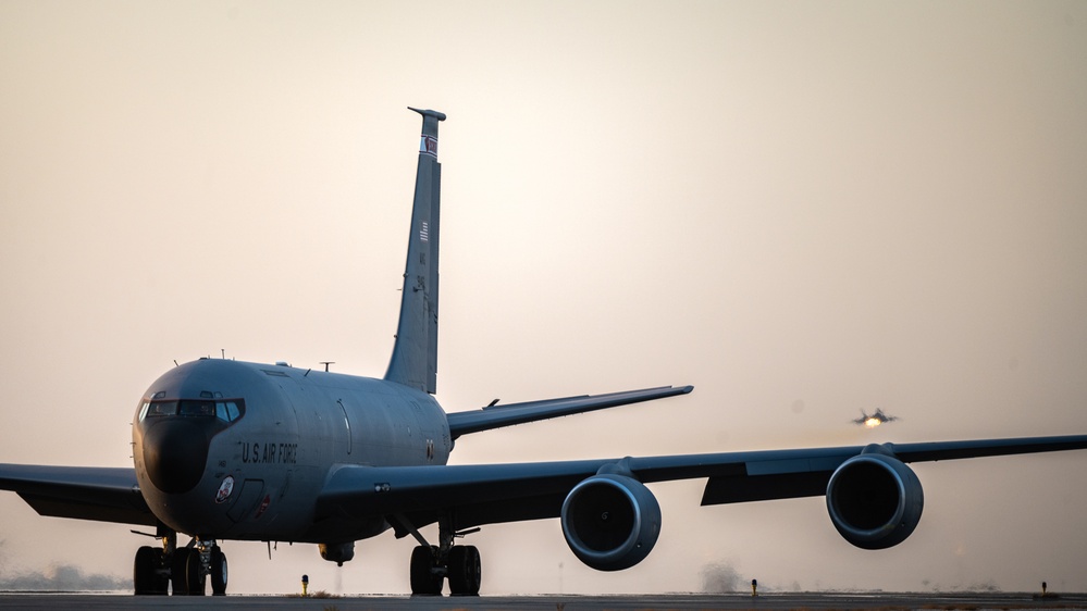 DVIDS - Images - KC-135 sunset operations