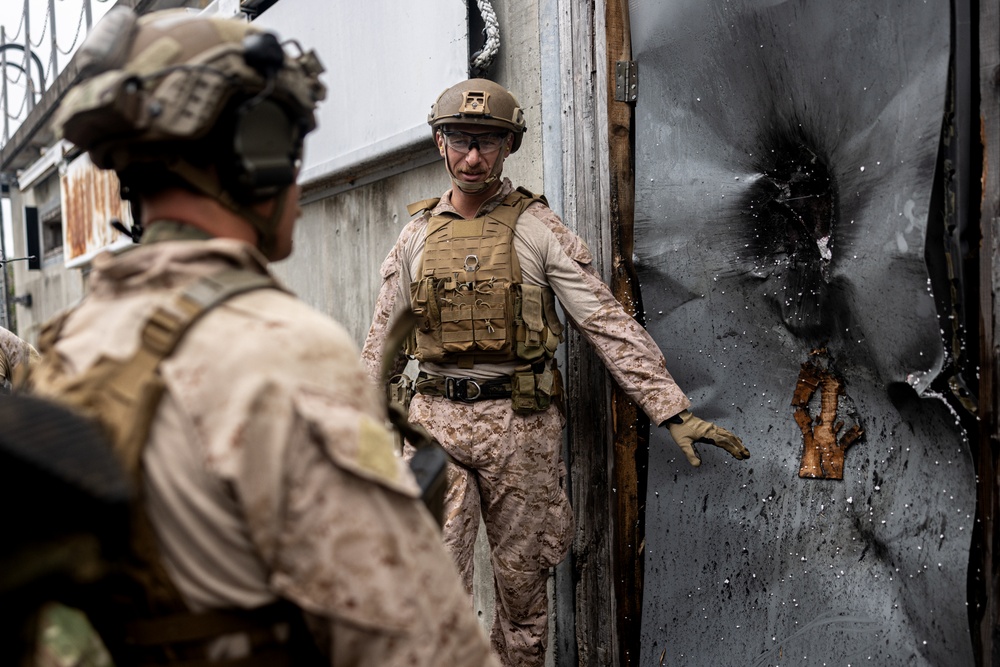 DVIDS - Images - 3d Reconnaissance Battalion Range 170 Series | Day 2 ...