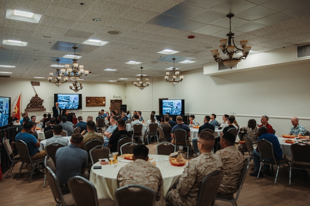 DVIDS - Images - Retired British Army Brigadier teaches class for AXLOC ...