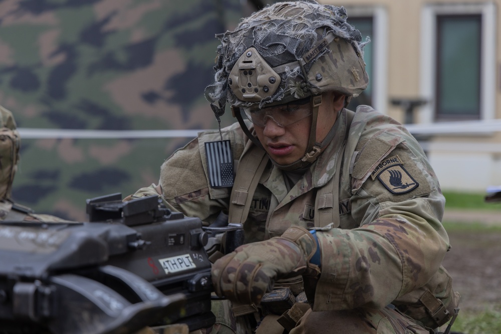 DVIDS - Images - Soldiers train up for upcoming Expert Soldier Badge ...
