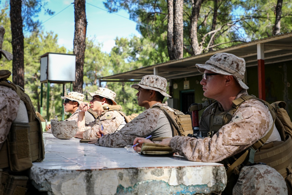 DVIDS - Images - CLB 24, 24th MEU (SOC) Conducts Communication ...