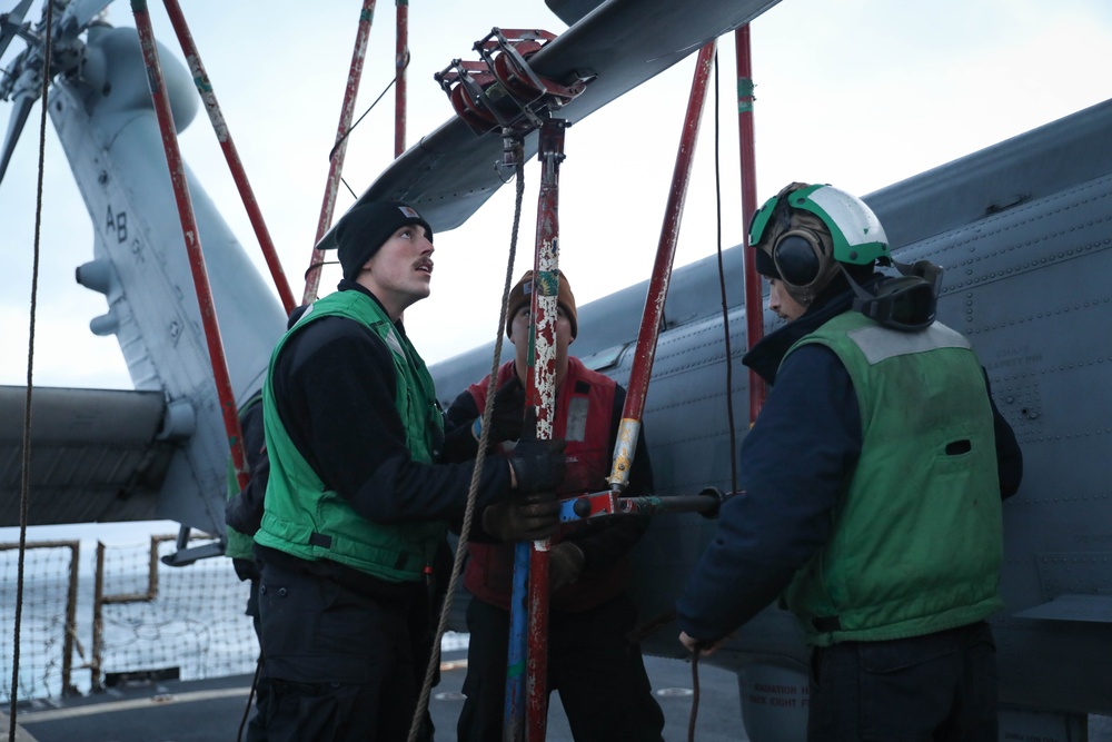 DVIDS - Images - Jason Dunham's Deployment [Image 4 of 6]