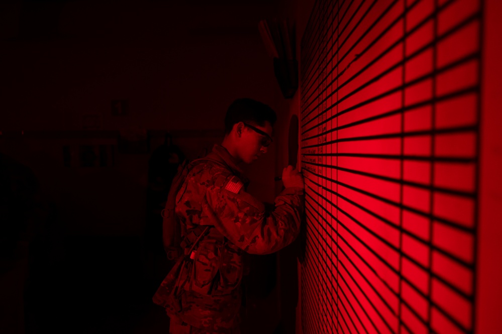 DVIDS - Images - Soldiers tackle combat medic field training [Image 20 ... DVIDS - Images - Soldiers tackle combat medic field training [Image 20 ...
