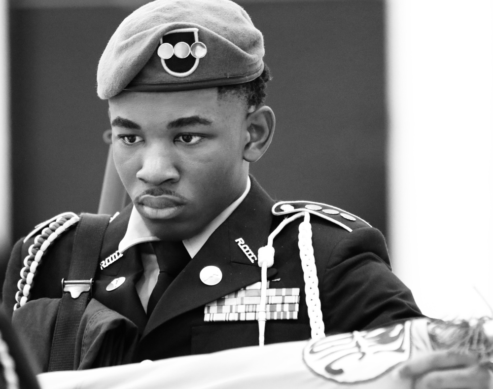 DVIDS - Images - Illinois Army National Guard Recruiters Judge Chicago ...